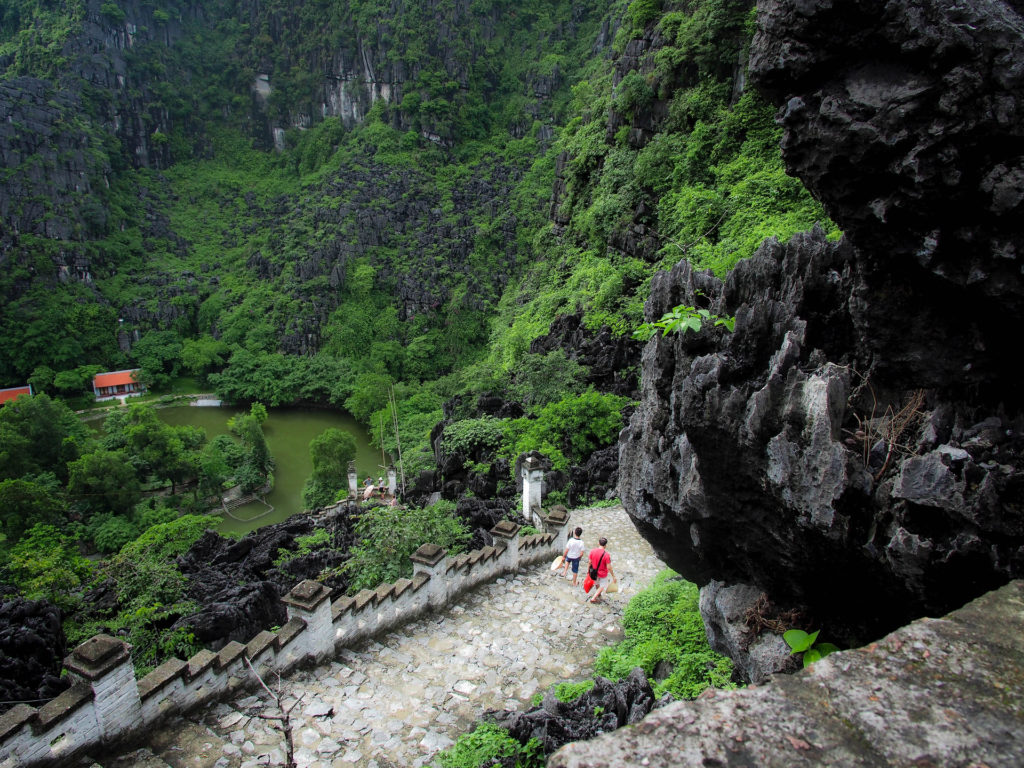 Paddling through Ninh Binh’s limestone landscape - Visit Vietnam